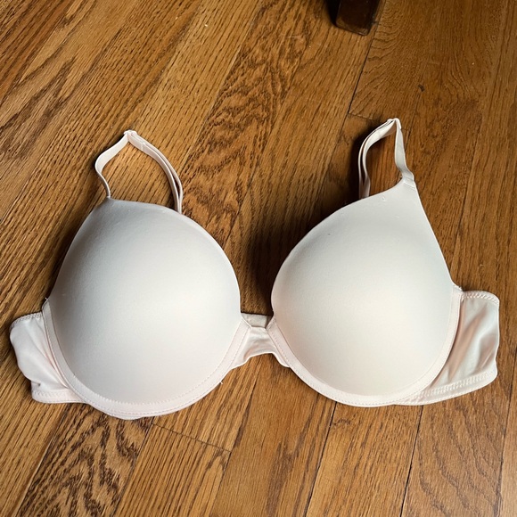 PINK Victoria's Secret | Intimates & Sleepwear | Pink Victorias Secret ...